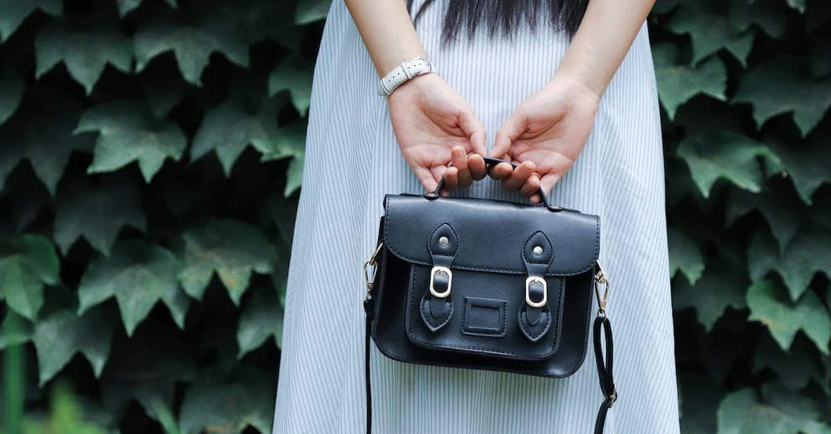 What Are Handbags? Discover Styles, Care Tips & Their Fashion Impact